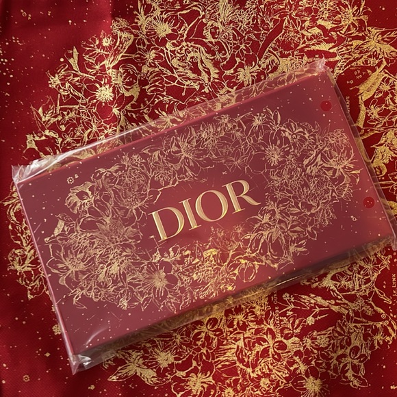 Dior | Accessories | Dior Limited Edition 223 Lucky Money 8 Envelopes ...